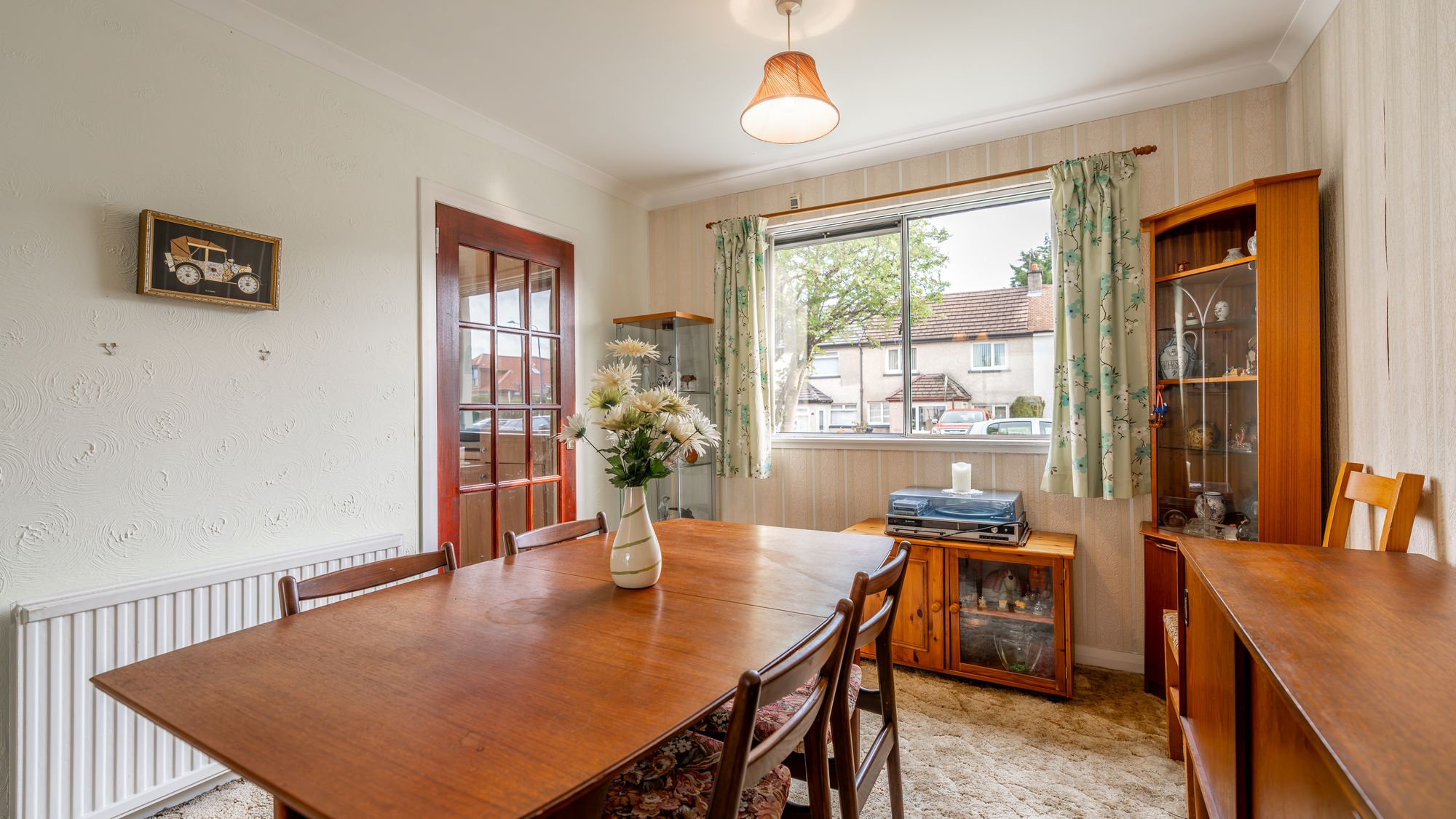 Torburn Avenue, Giffnock, G46 – Clyde Property Ltd