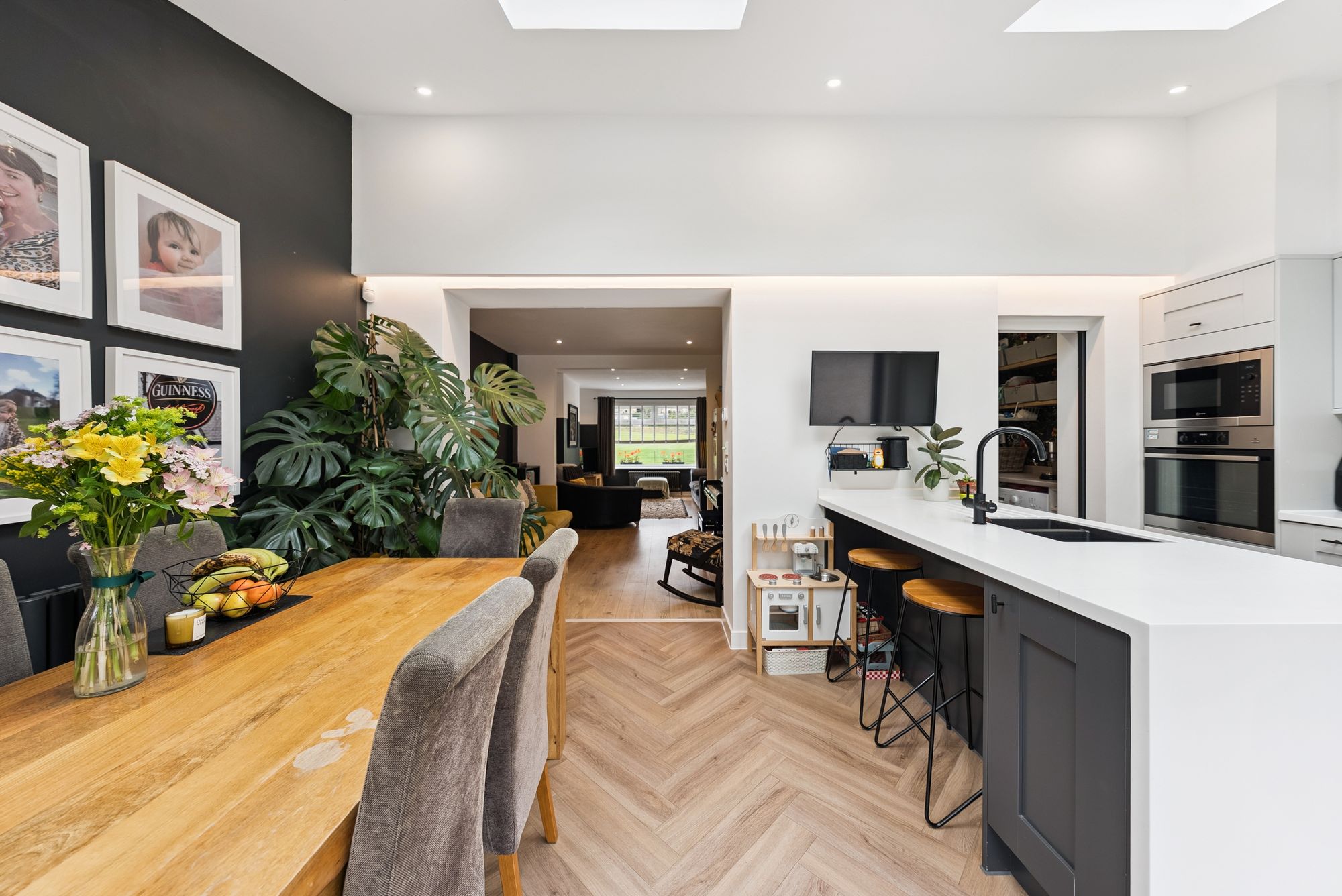 Conon Avenue, Bearsden, G61 – Clyde Property Ltd