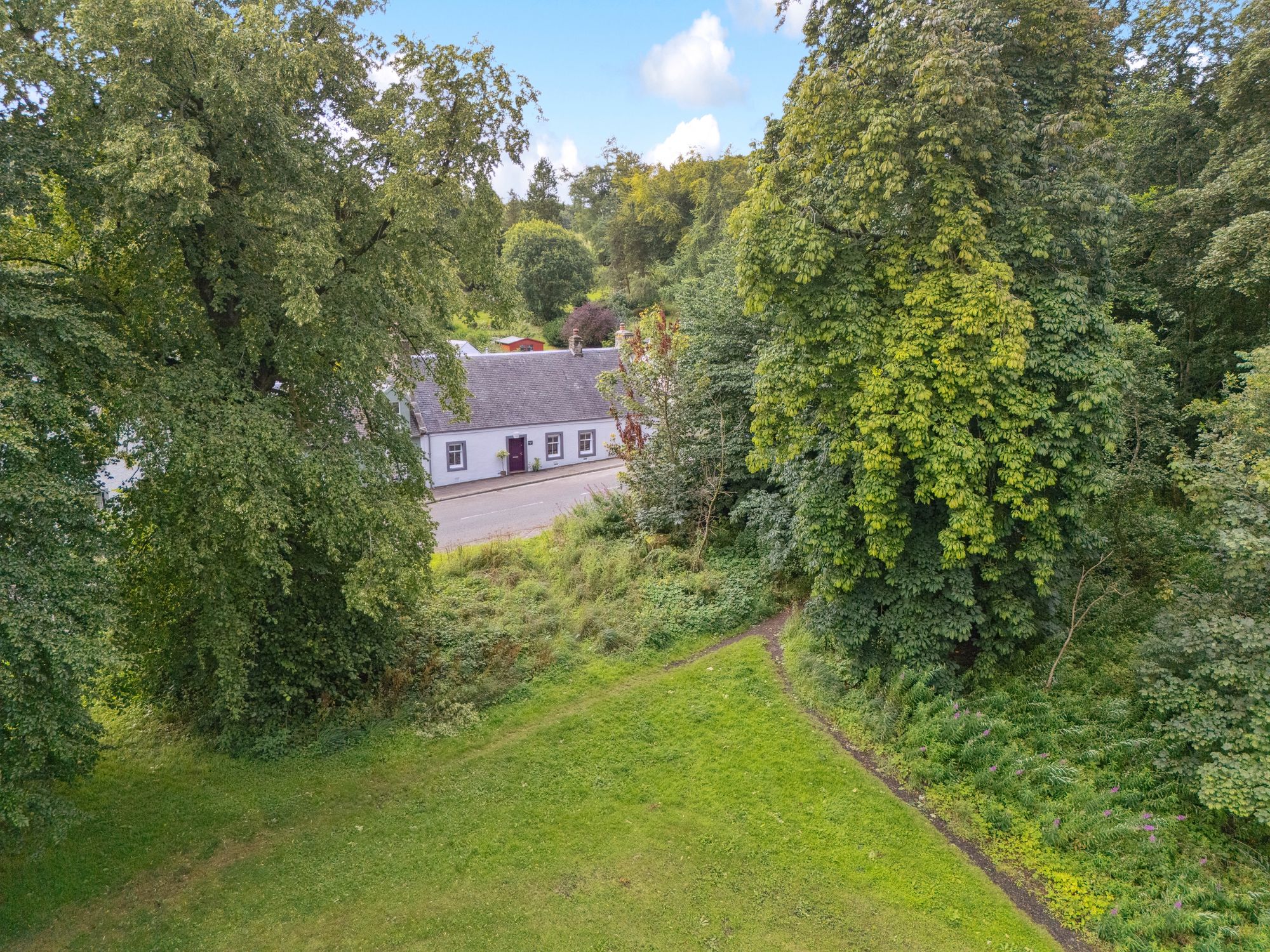 Montgomery Street, Eaglesham, G76 – Clyde Property Ltd