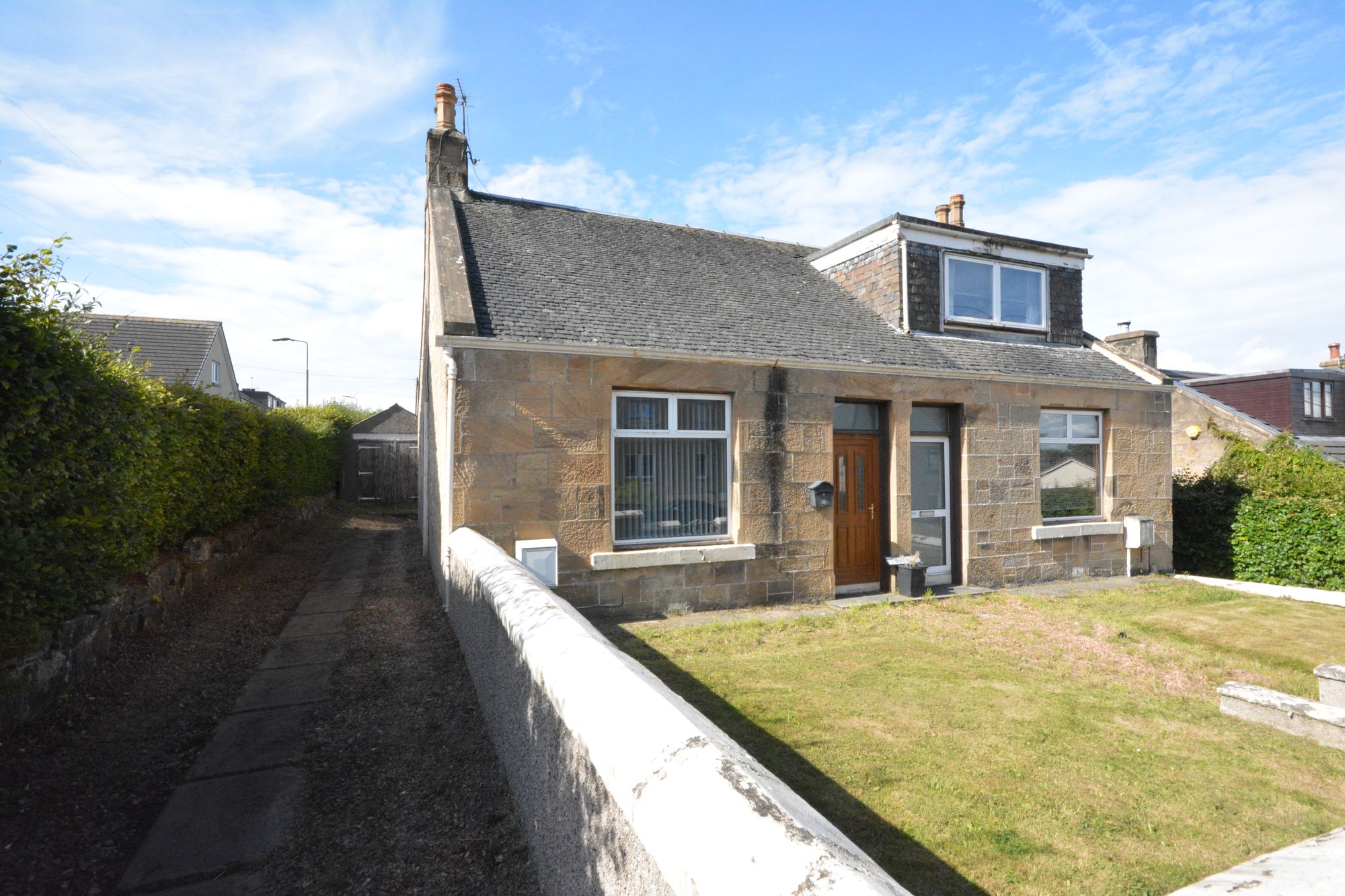 Cross Brae, Shieldhill, FK1 – Clyde Property Ltd